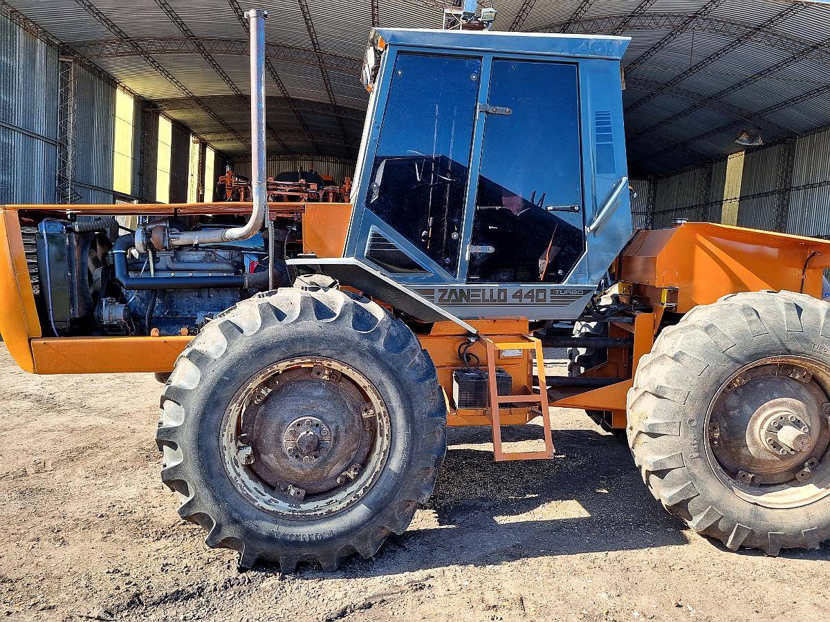 Tractor Zanello 440 con Mercedes - Año: 1986 - u$s 35.000 - Agroads