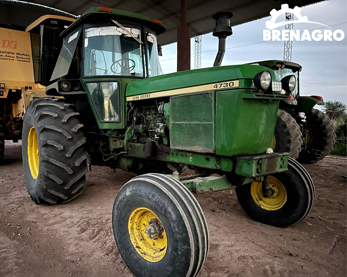 Tractor John Deere 4730 - Agroads