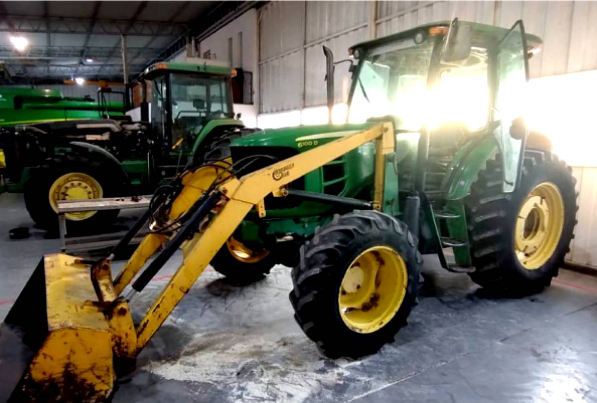 Tractor John Deere 6100 - Excelente Oportunidad - Año: 2012 - Agroads