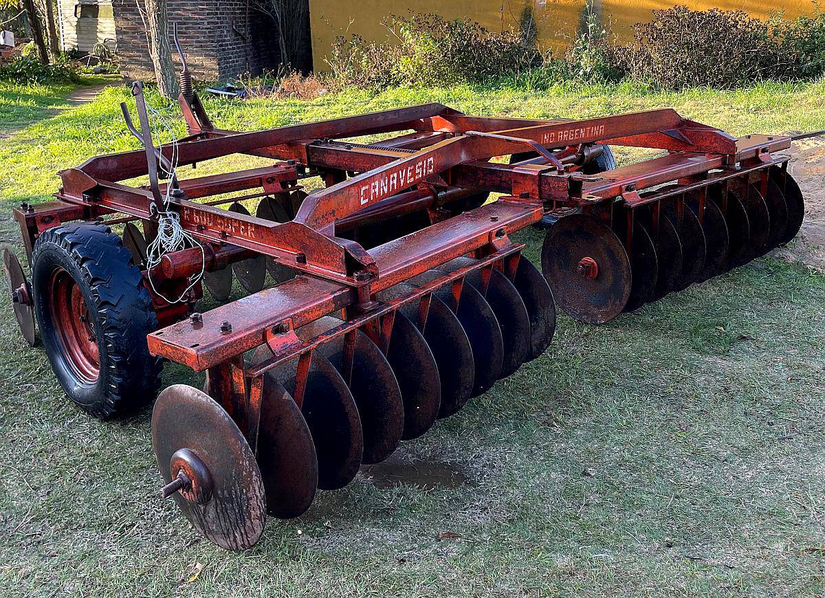 Rastra 36 Discos Doble Acción - $ 300.000 - Agroads