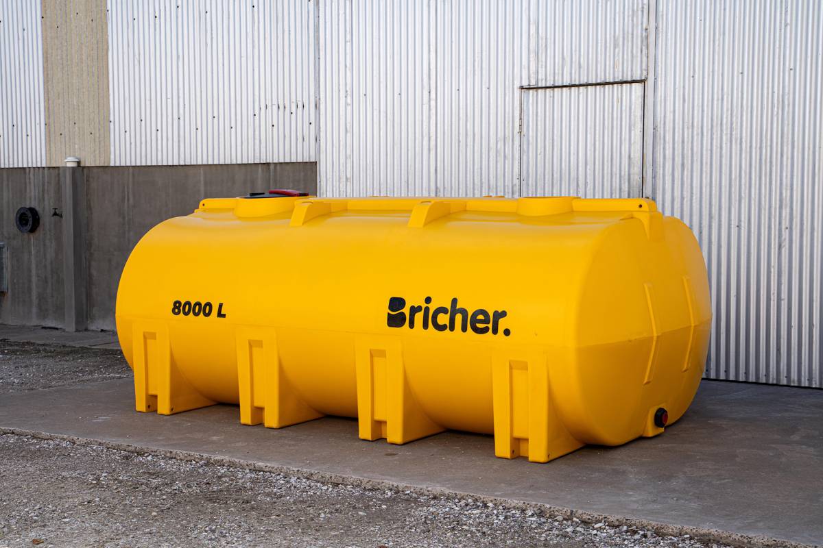 Tanque Horizontal 8.000 Litros - Bricher - Agroads