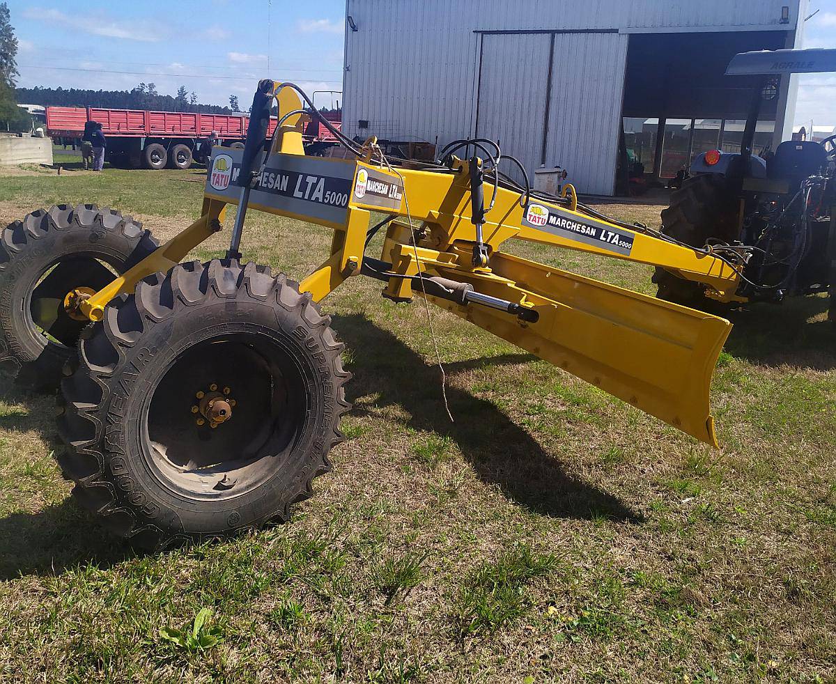 Niveladora de Arrastre Tatu LTA 5000 Entrega Inmediata - Agroads