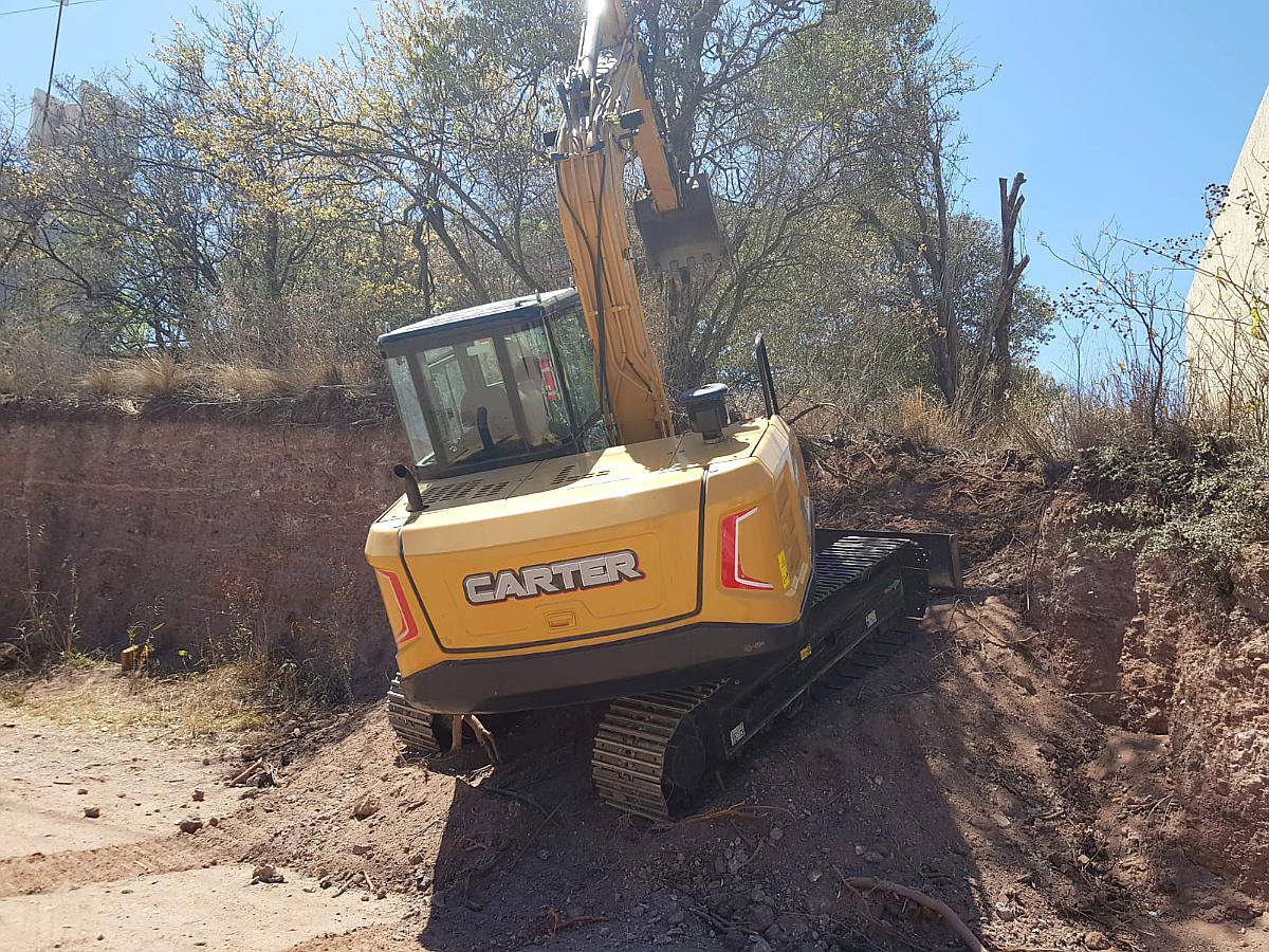 Excavadora Carter CT80 8ton - Año: 2022 - u$s 92.000 - Agroads