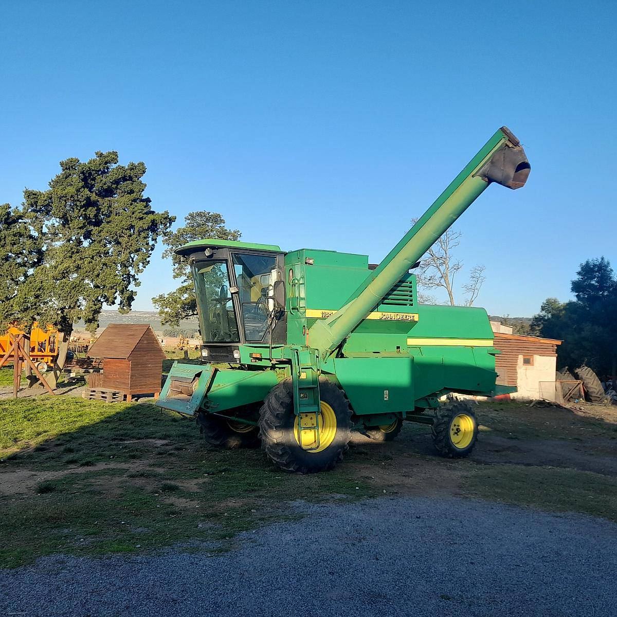 Cosechadora John Deere Única Mano - Año: 2004 - Agroads