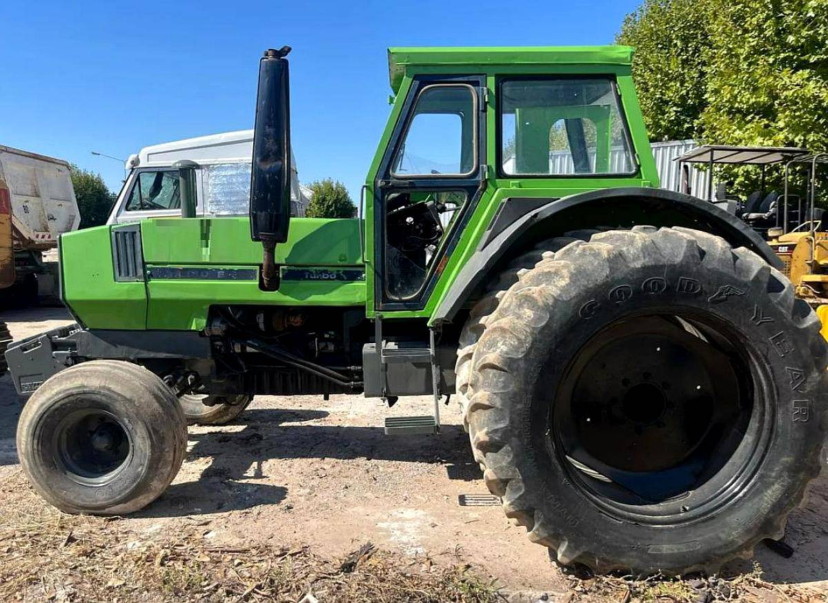 Tractor Deutz AX 160 F 1988 con Duales 18.4 X 38 - Agroads