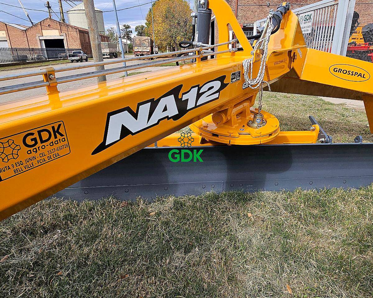 Niveladora de Arrastre NA12 C/cilindro -grosspal -disponible - Agroads