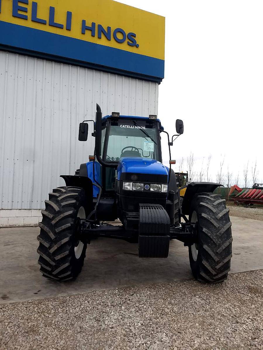Tractor NH TM 150 año 2003 - Año: 2003 - Agroads