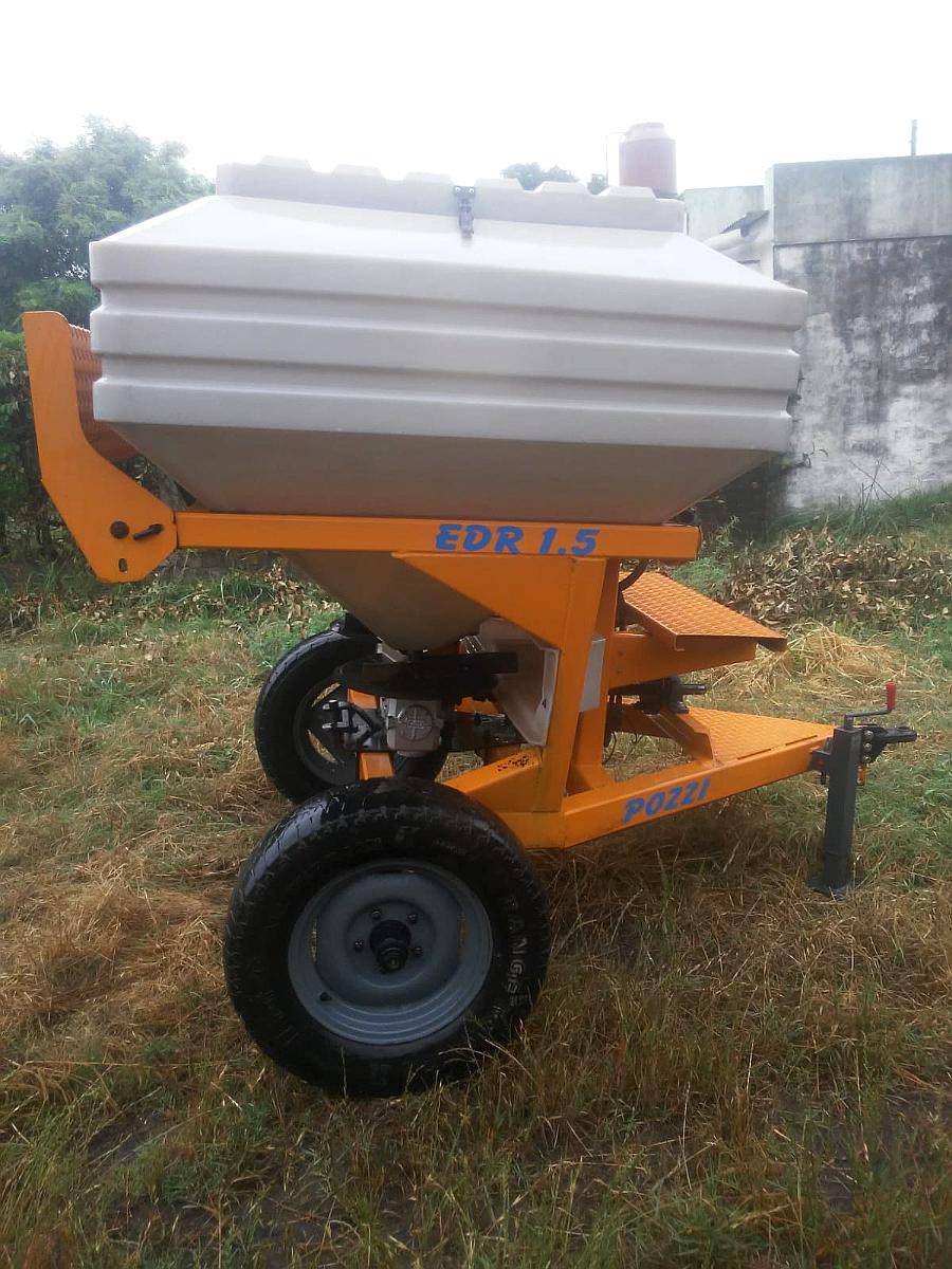 Fertilizadora Pozzi Impecable Única. - Año: 2019 - Agroads