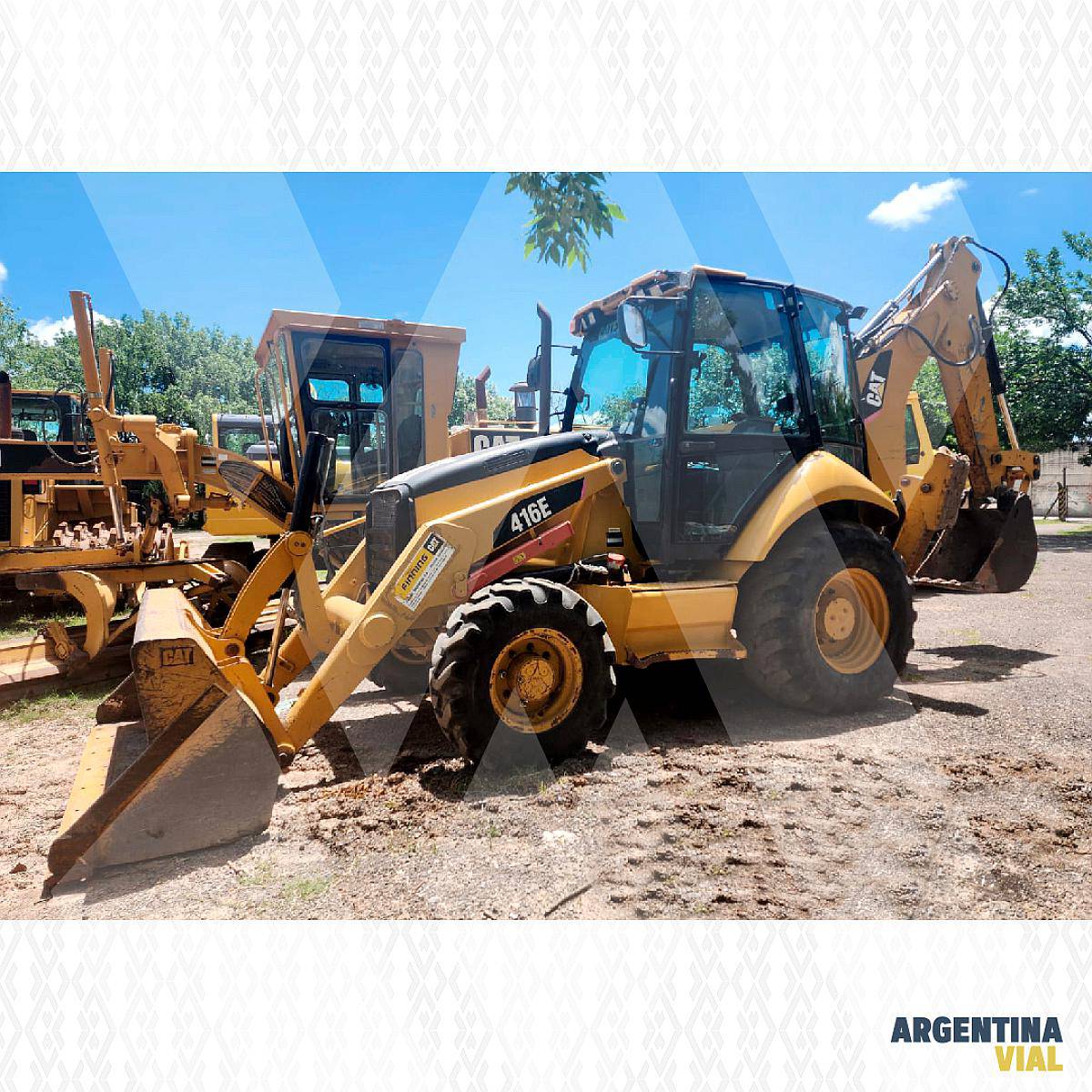 Pala con Retro Caterpillar 416e (id743) - Año: 2015 - Agroads