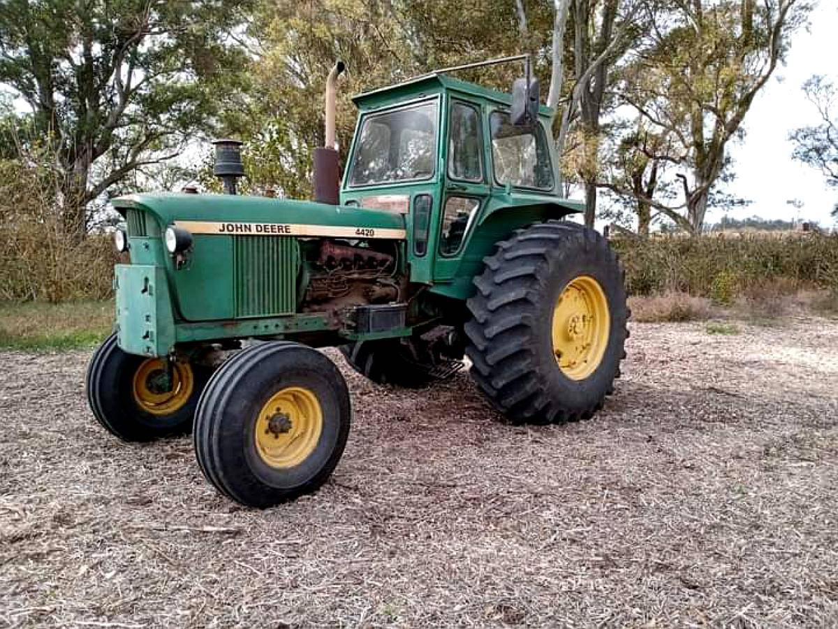 Tractor John Deere 4420 - Año: 1976 - u$s 31.500 - Agroads