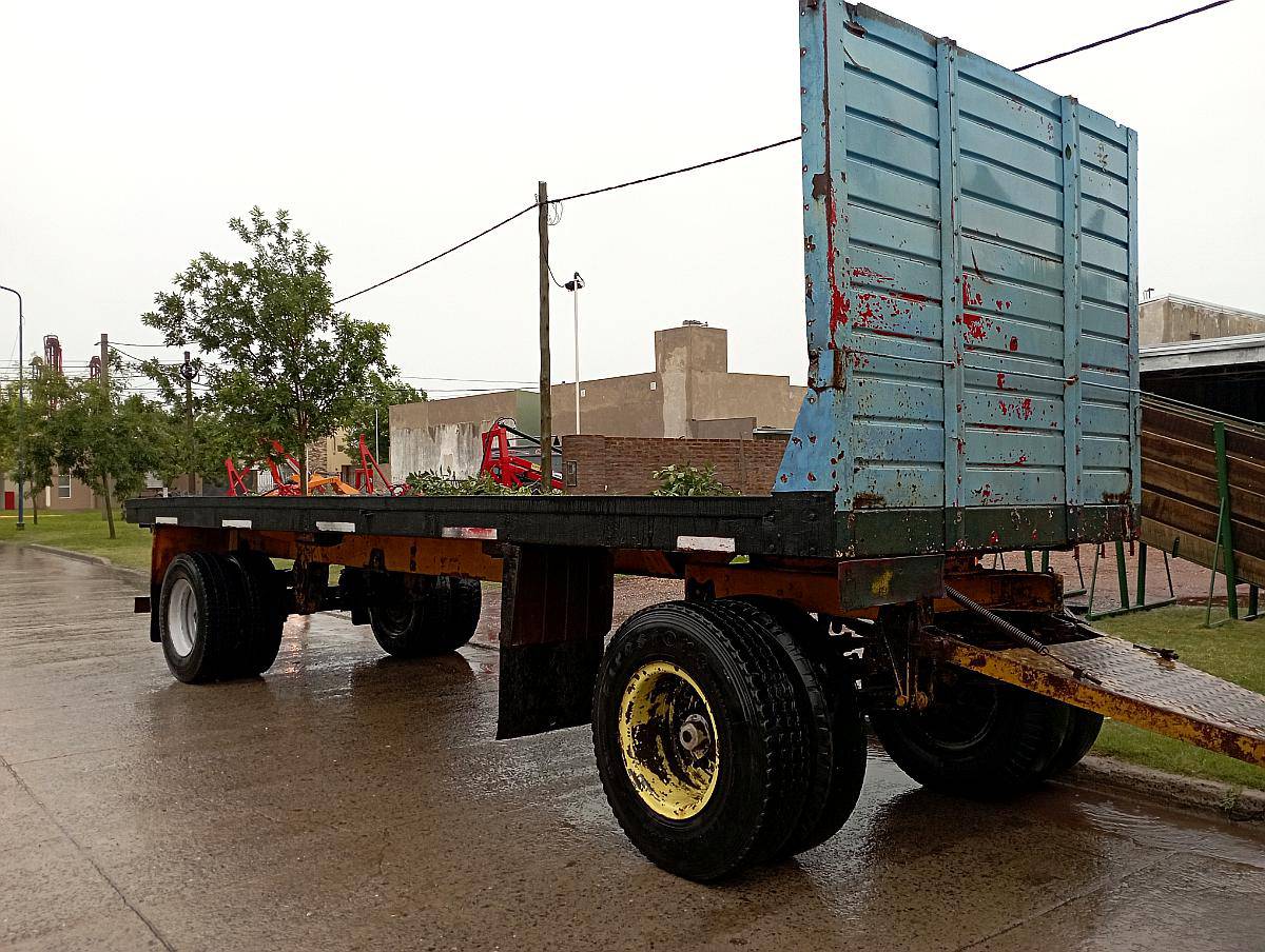 Acoplado de Camión Playo de 7.50 Mts - Año: 1997 - Agroads