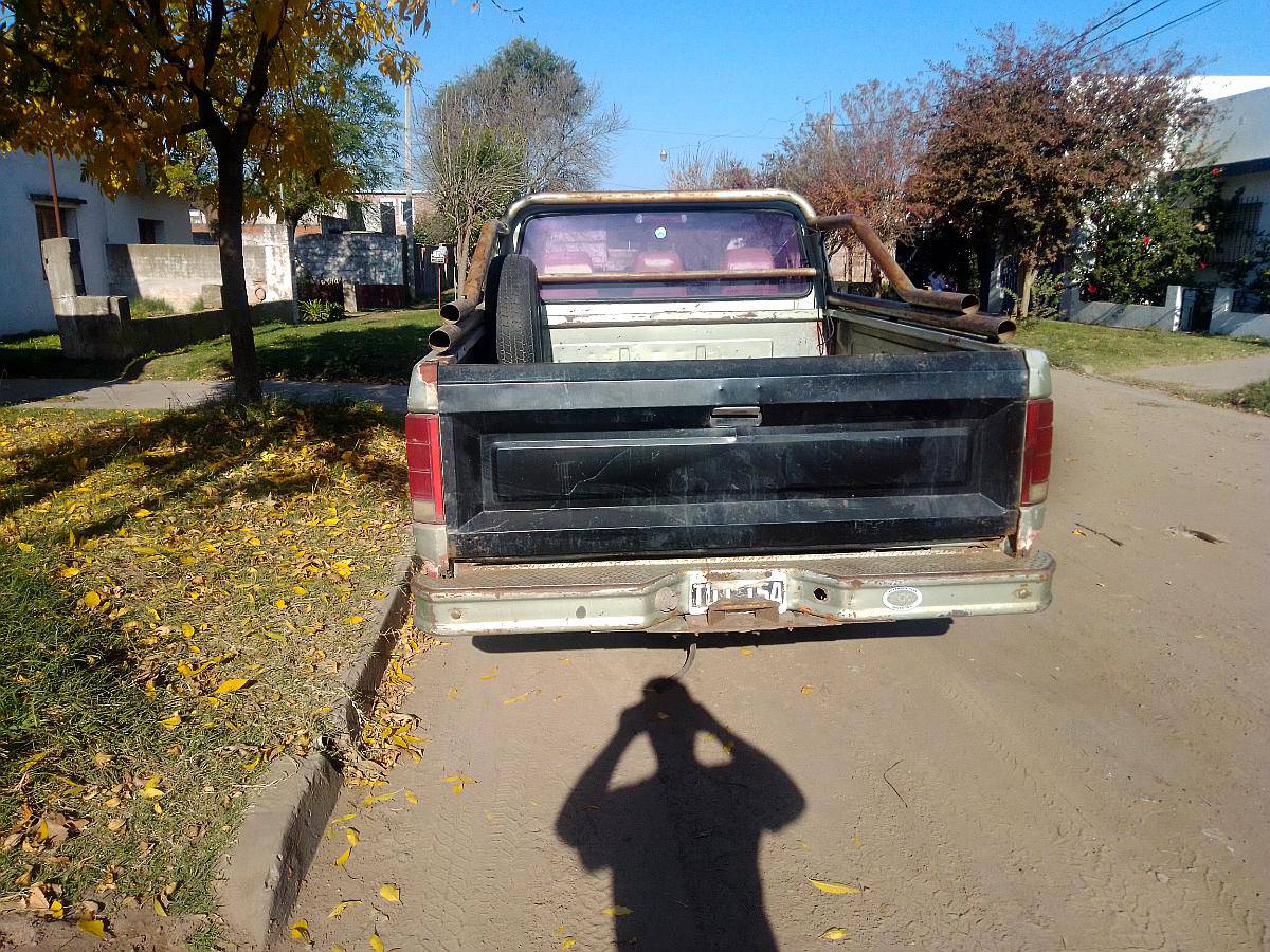 Ford F100 Modelo 86 - Año: 1986 - $ 220.000 - Agroads