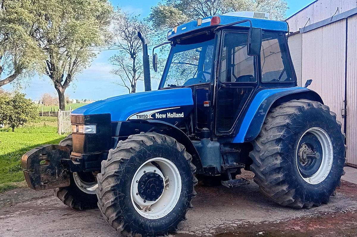 Vendo Tractor New Holland TM150 - Año: 2006 - Agroads (cod: 1053739)
