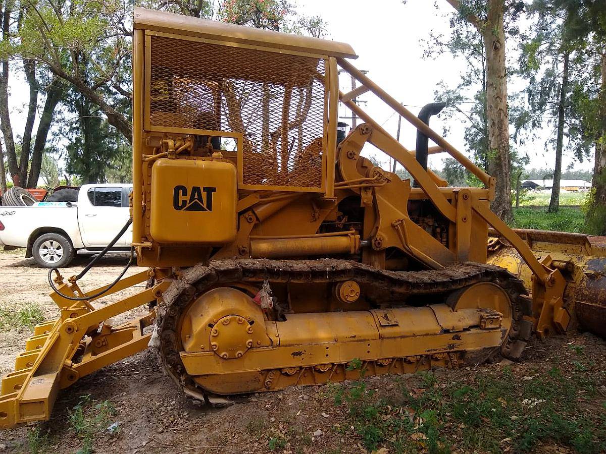 Topador Traxcavator Caterpillar 933 . D5 - Año: 1986 - Agroads