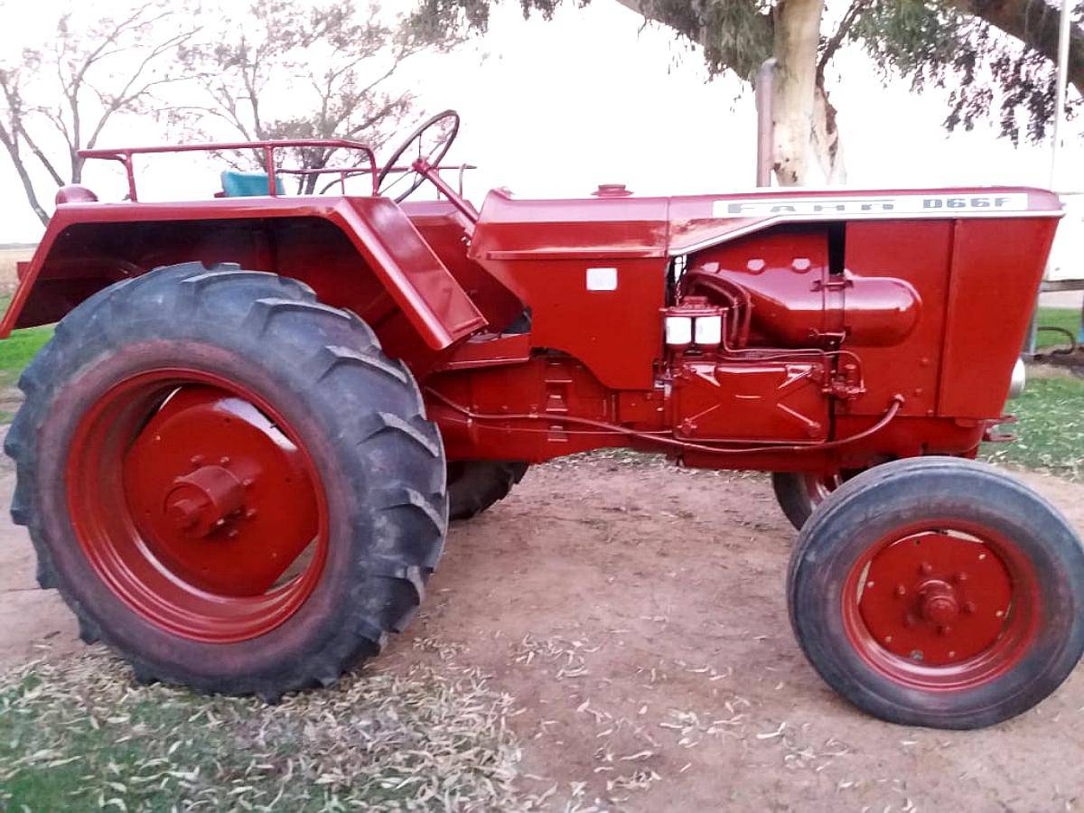 Tractor Fahr 66 Totalmente Reparado - Año: 1974 - $ 10.000 - Agroads