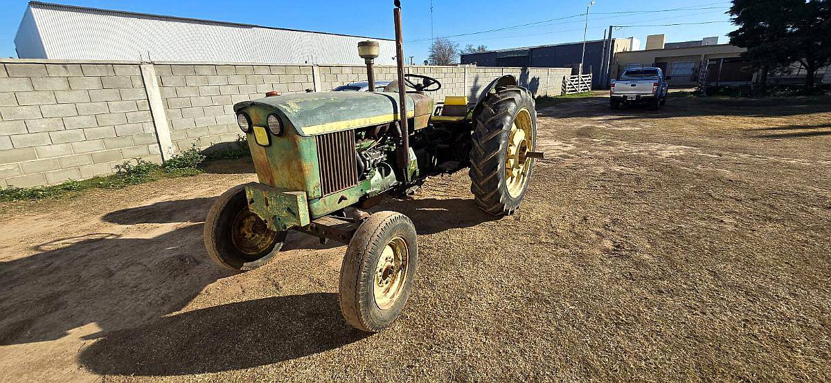 Tractor Marca Jhon Deere 1420 - u$s 10.000 - Agroads