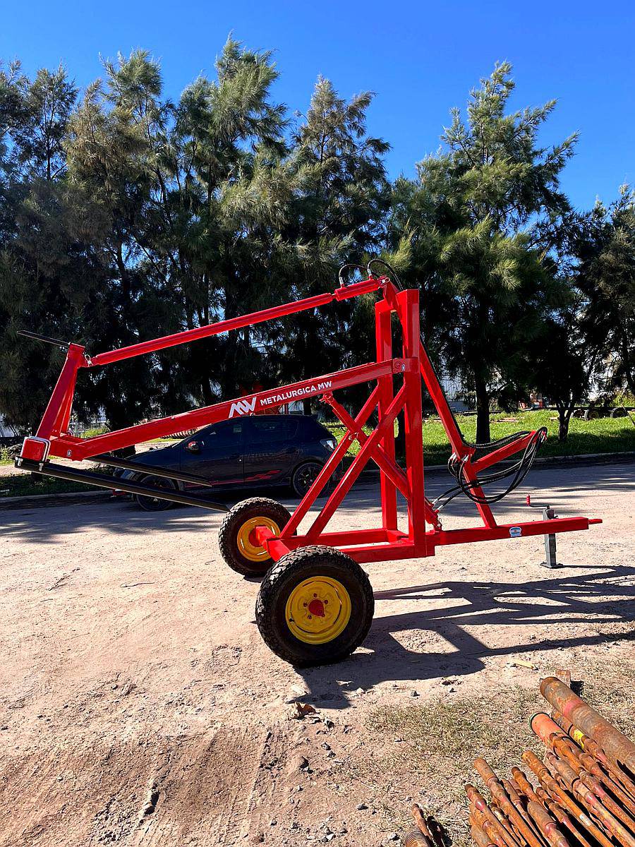 Elevador de Rollos con Cabeceo - Año: 2025 - Agroads