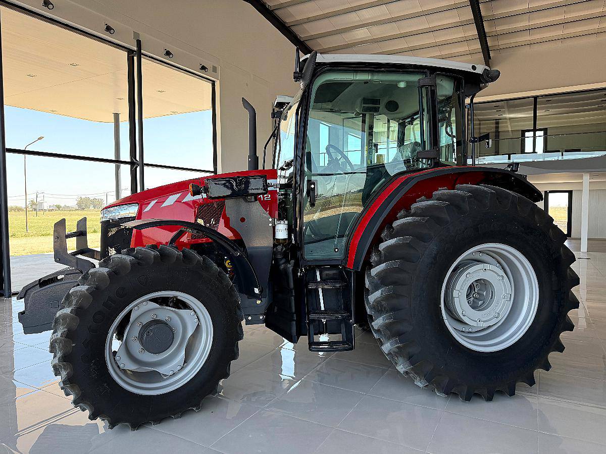 Massey Ferguson 6712 Power Shuttle - Año: 2024 - Agroads