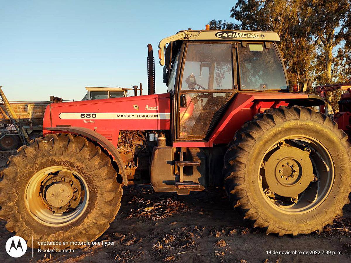 Tractor Massey Ferguson 680, 185 HP, Aire Acondicionado - Agroads