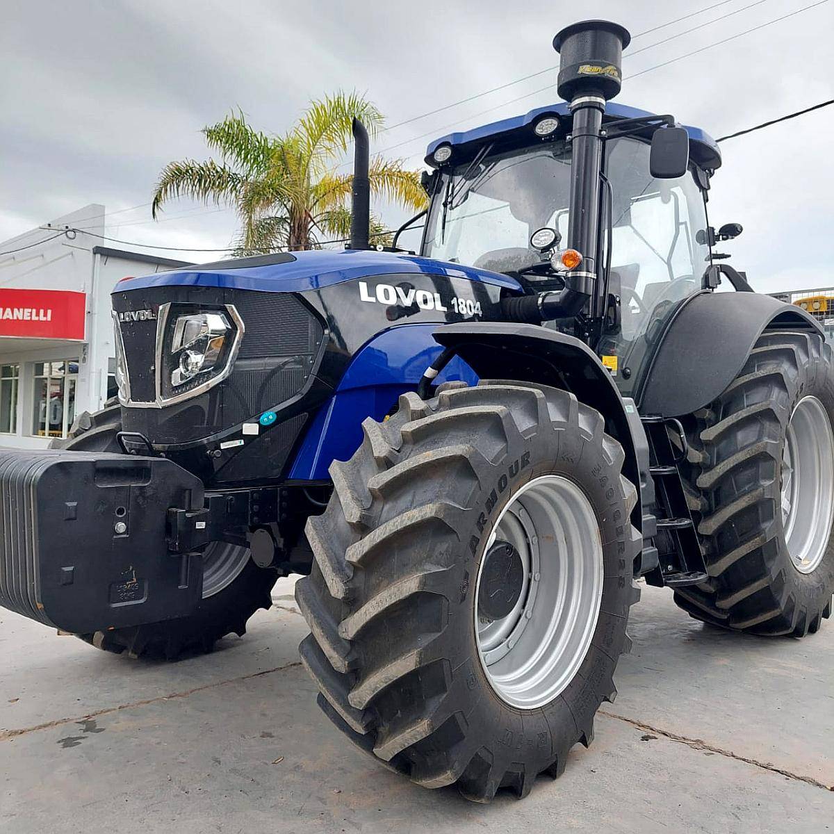 Tractor Lovol TR 1804 - 180 HP. Transmisión Carraro 16x16 - Agroads
