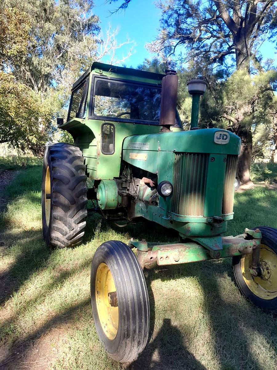 Tractor John Deere 730 - $ 4.500.000 - Agroads