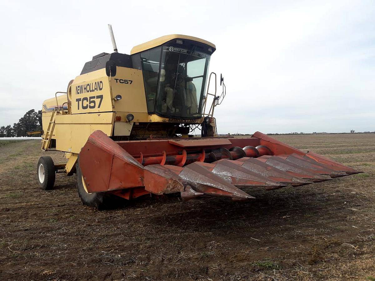 New Holland TC 57 - Año: 1998 - u$s 30.000 - Agroads