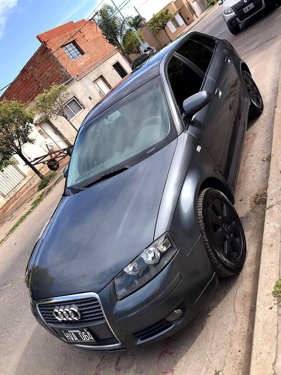 Audi A3 en muy Buen Estado - Año: 2009 - u$s 12.000 - Agroads (cod: 893948)