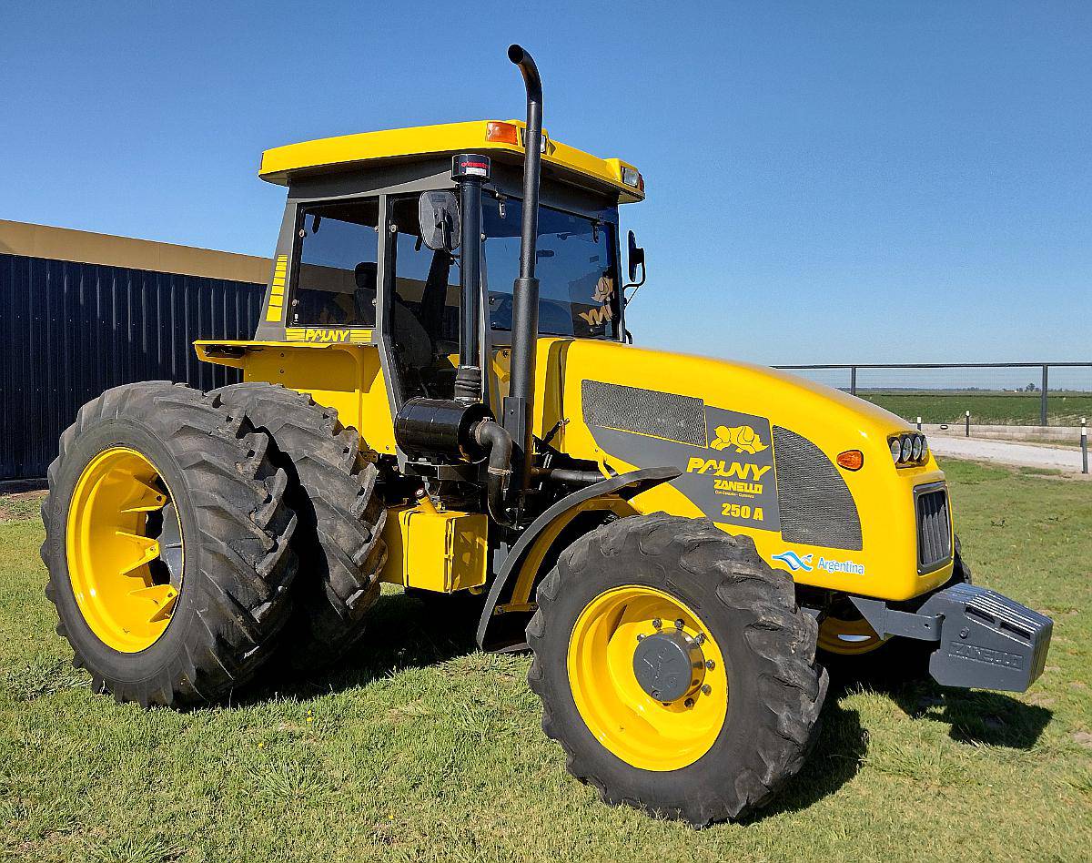 Tractor Pauny 250 a con Duales - Año: 2006 - $ 9.000.000 - Agroads