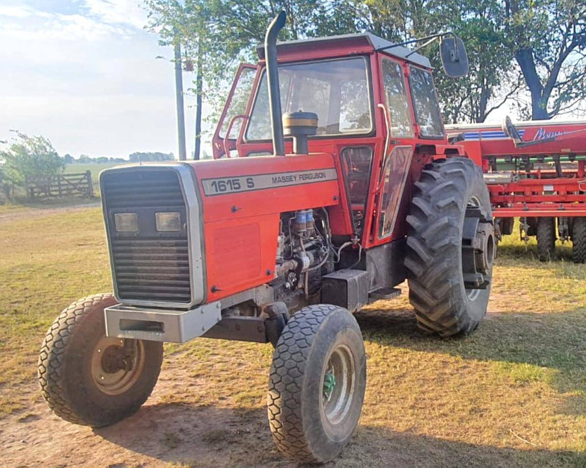 Massey Ferguson 1615 S con Cabina - Agroads