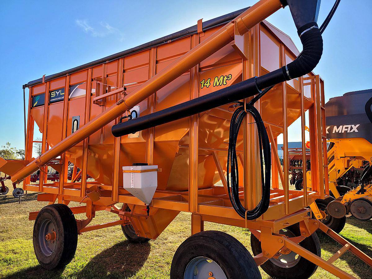 Tolva, Semilla y Fertilizante SYL - Año: 2023 - Agroads