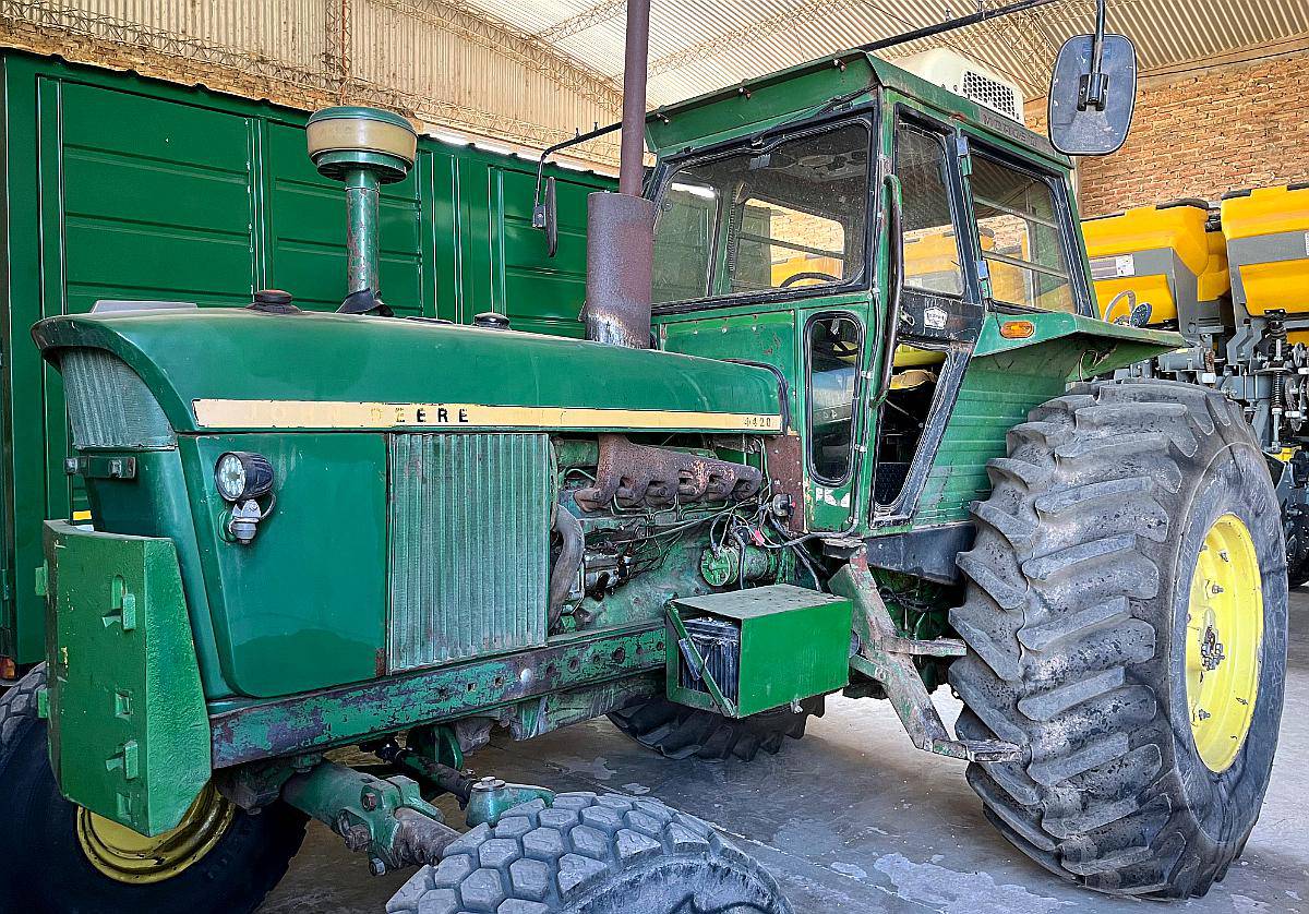 Tractor John Deere 4420 - 118hp Reparado a Nuevo - Agroads