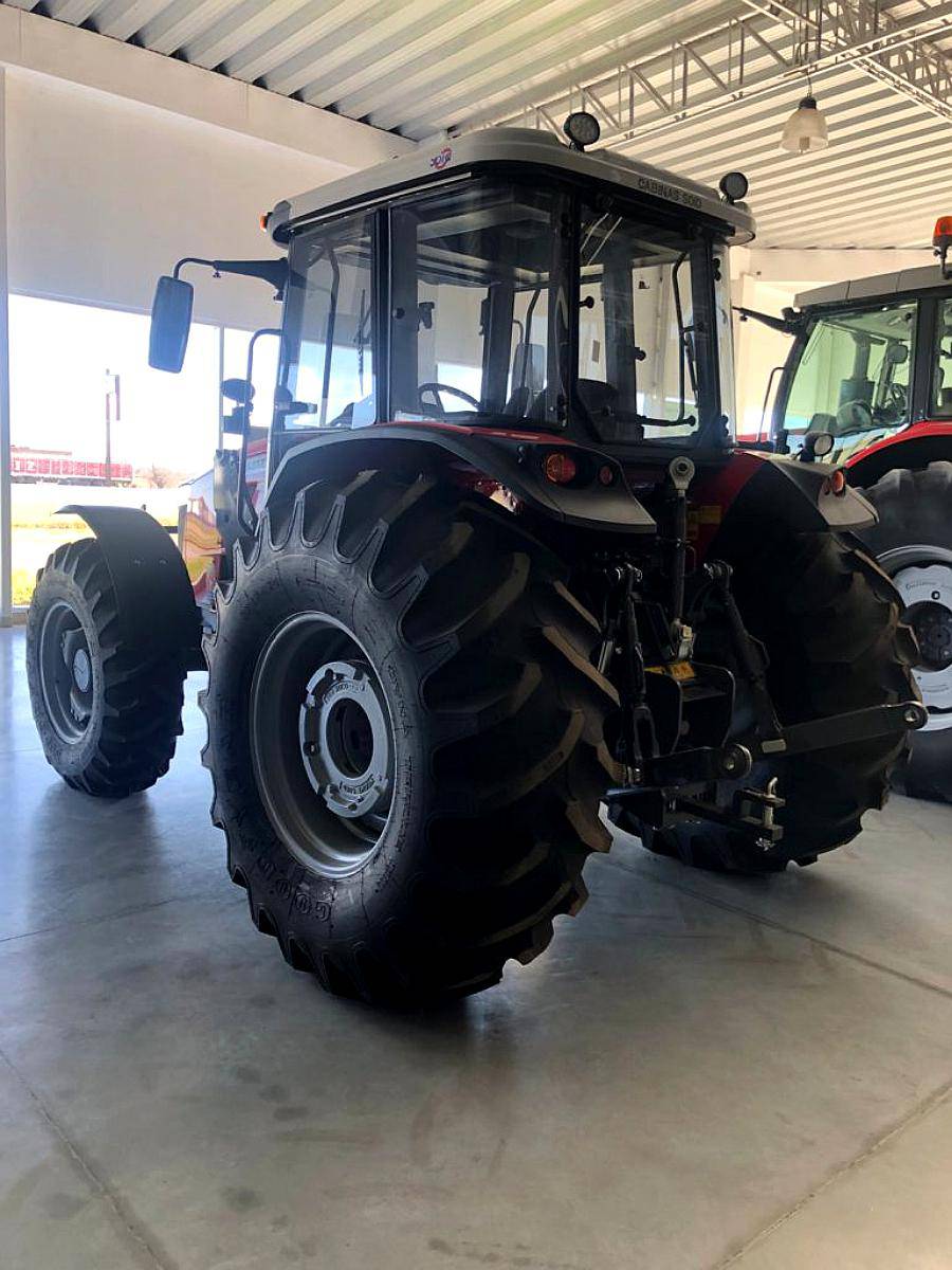 Tractor Massey Ferguson - MF6712 con Inversor Hidráulico - Agroads