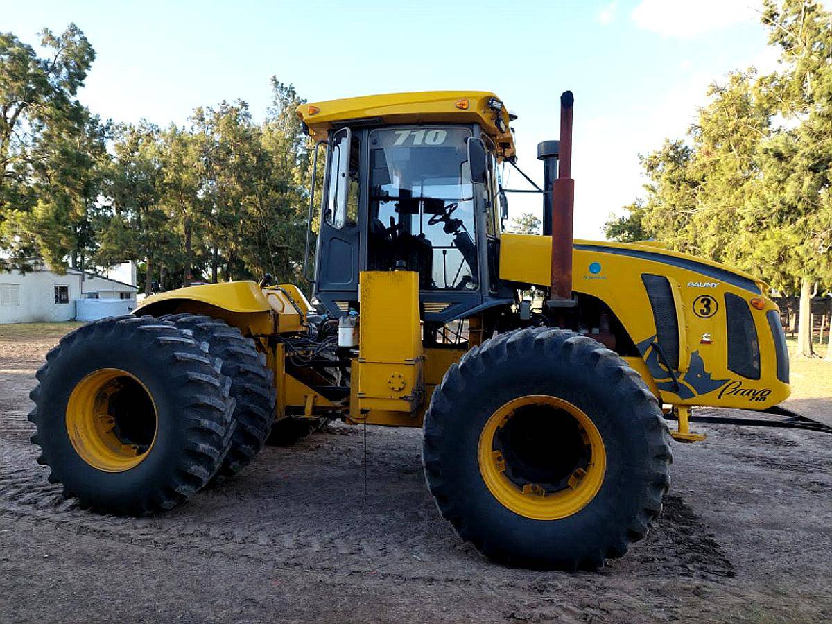 Pauny Bravo 710 Cummins 305hp - Año: 2019 - u$s 150.600 - Agroads