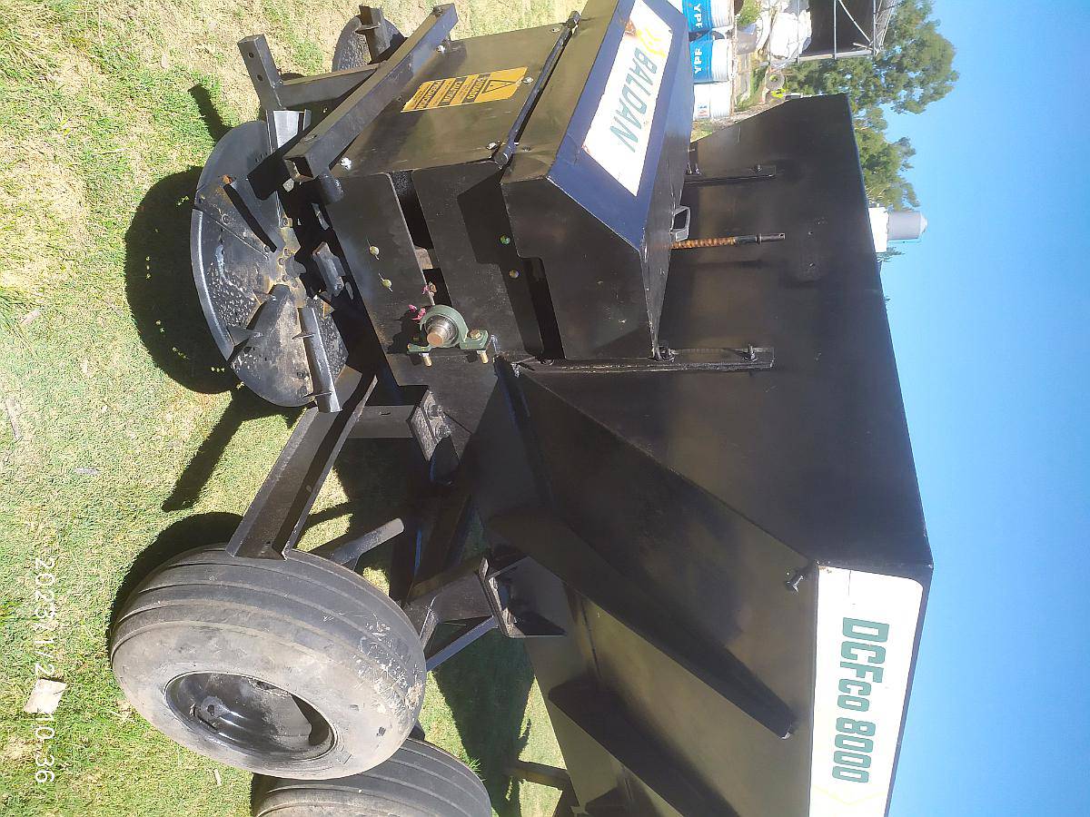 Fértilizadora Abonadora Baldan 8000 Organicos - Año: 2019 - Agroads