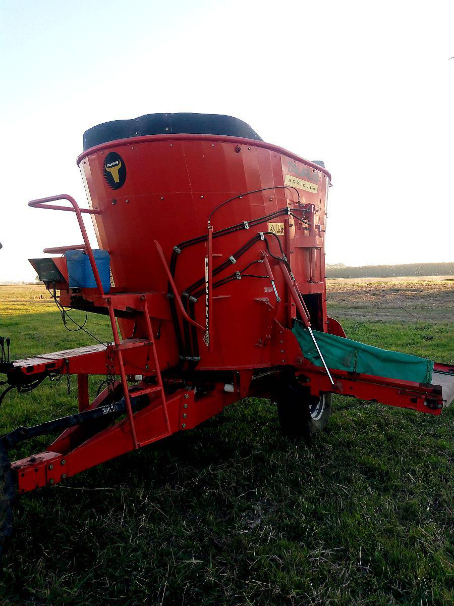 Mixer Vertical Taurus Agricola TMV 1000 - Año: 2009 - Agroads