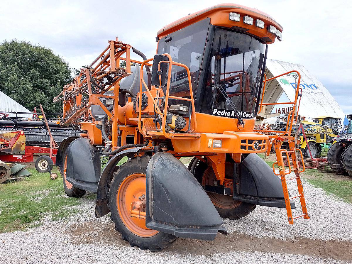 Jacto Uniport Plus 2500 (2010) 21mts - con Piloto - Agroads