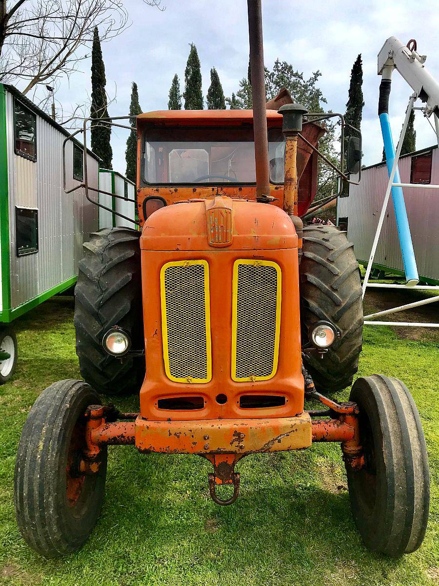 Tractor Fiat 780 con Direccion Hidraulica - Año: 1975 - Agroads