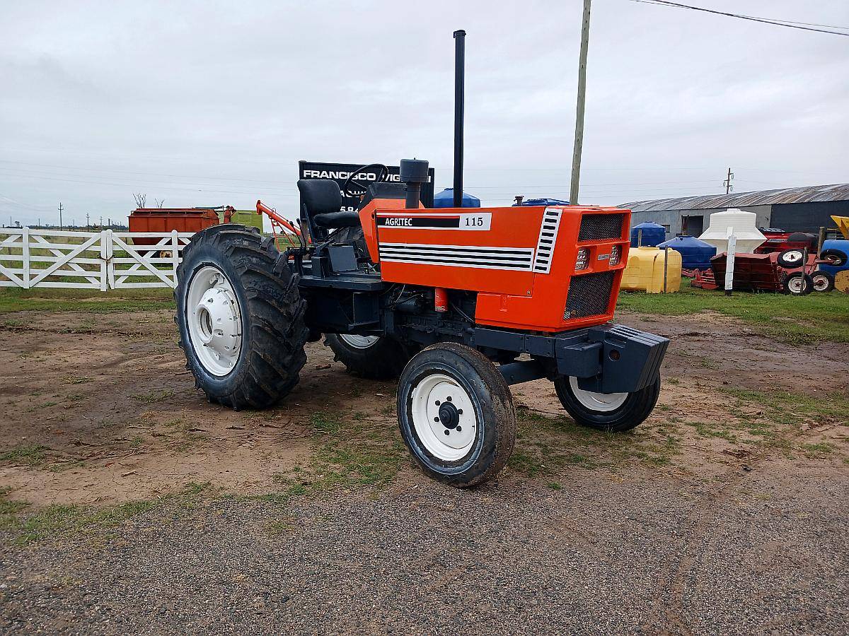 Fiat Agritec 115 Motor Perkins - Año: 1993 - u$s 15.000 - Agroads