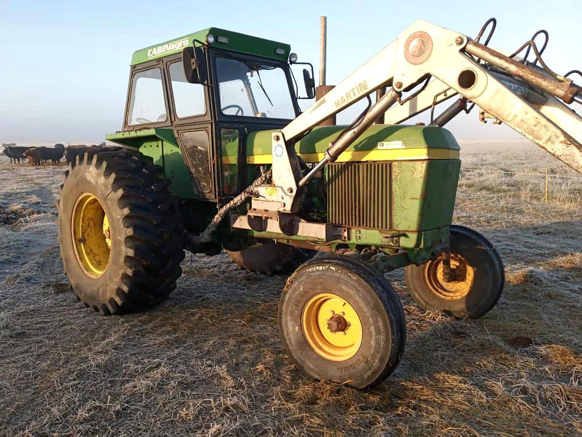 Tractor John Deere 3530 con Pala OM - Año: 1975 - Agroads