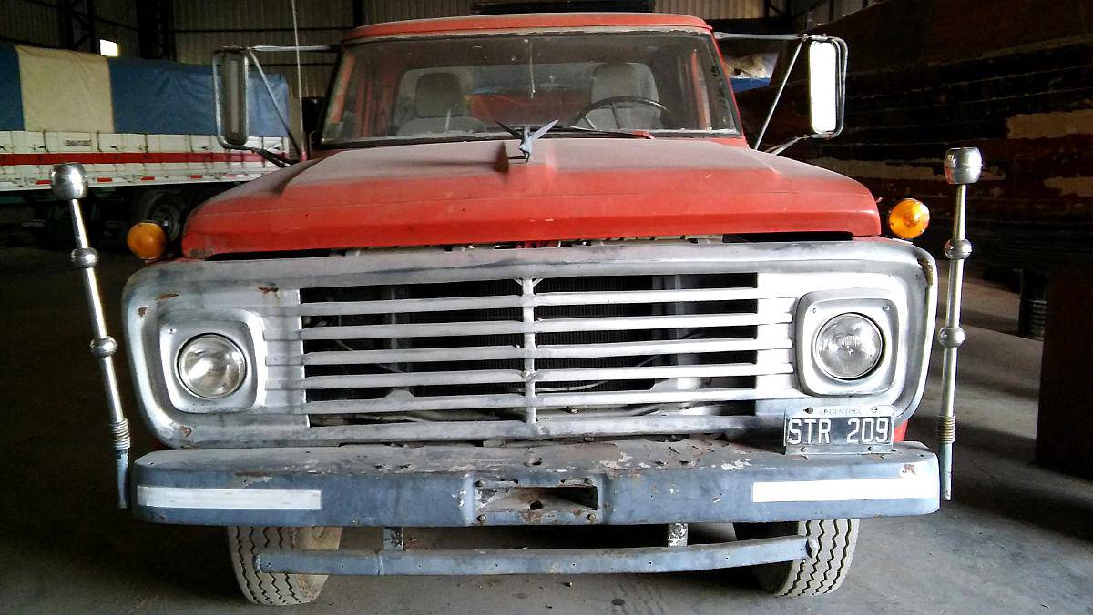 Camion Ford 600 - Año: 1970 - $ 420.000 - Agroads