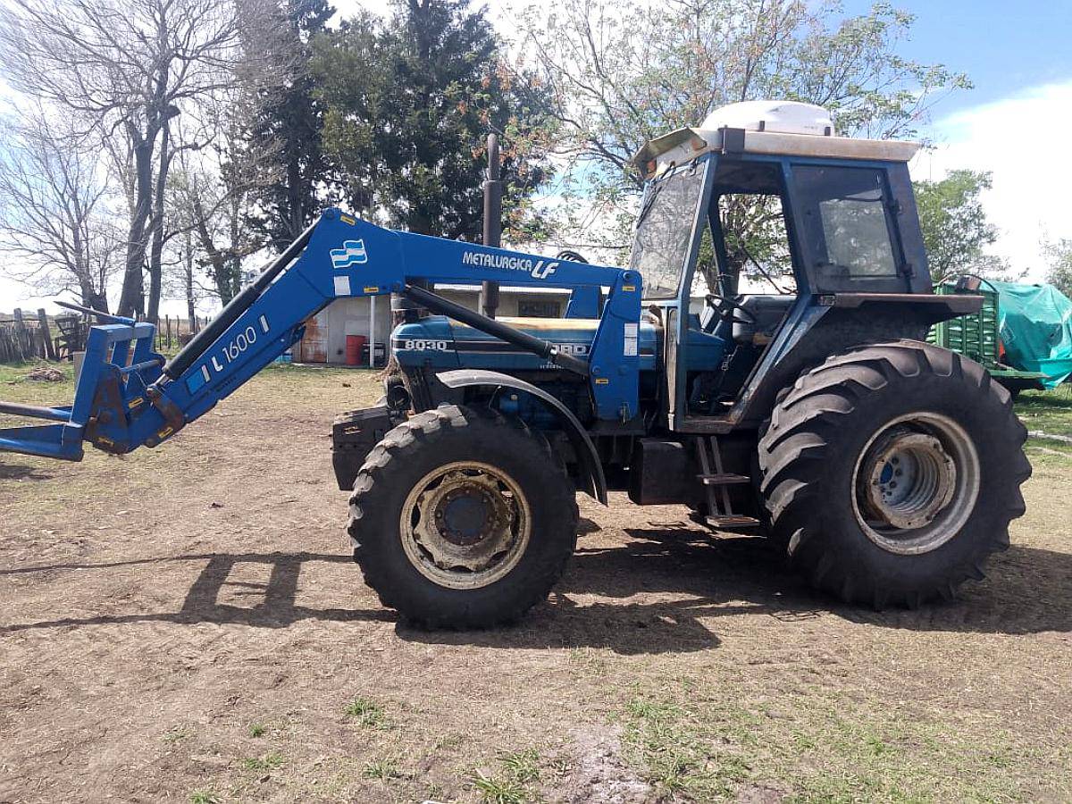 New Holland 8030 Doble Tracción - Año: 1998 - Agroads
