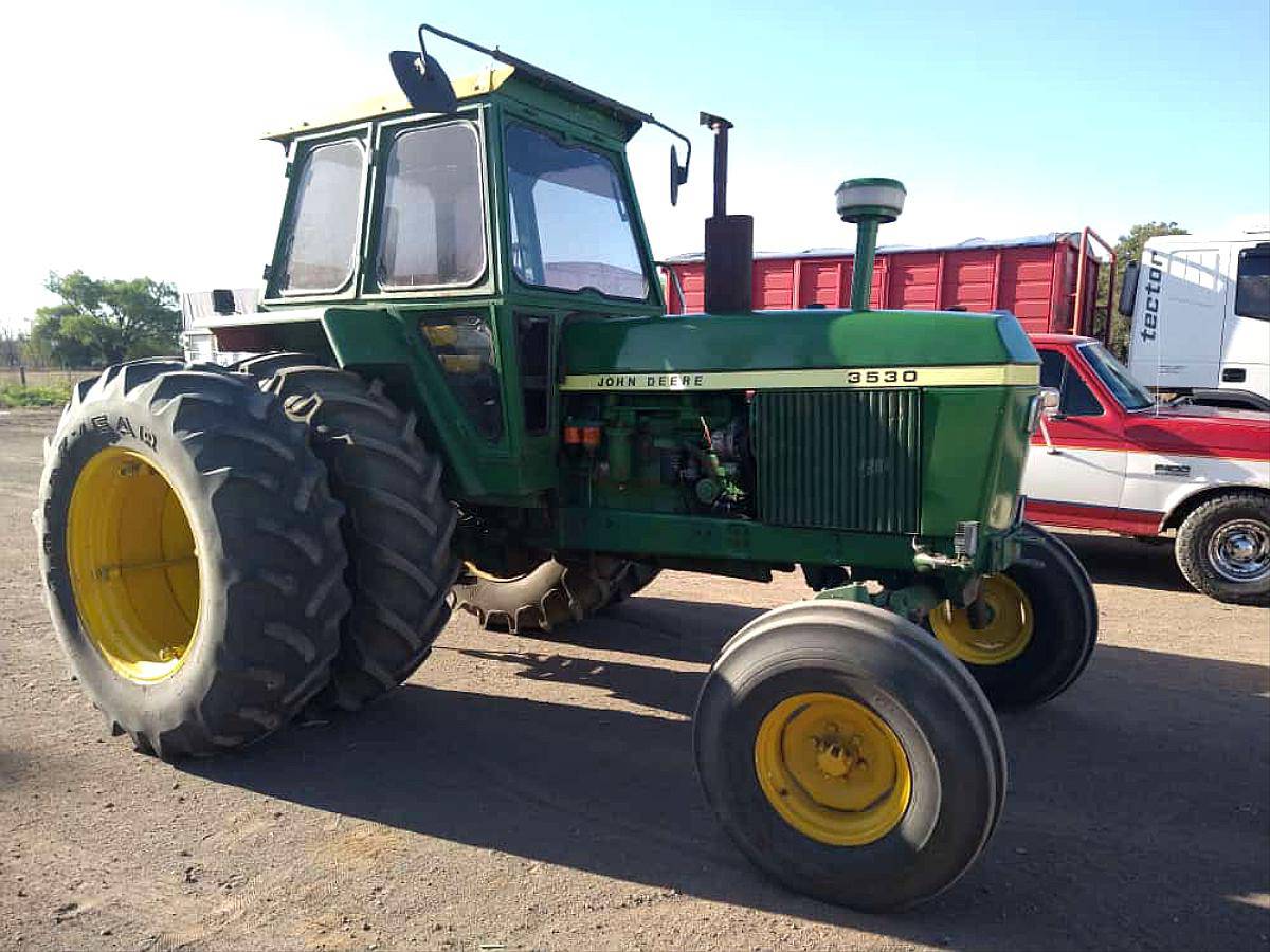 Jhon Deere 3530 Motor 7500. - Año: 2008 - u$s 42.000 - Agroads