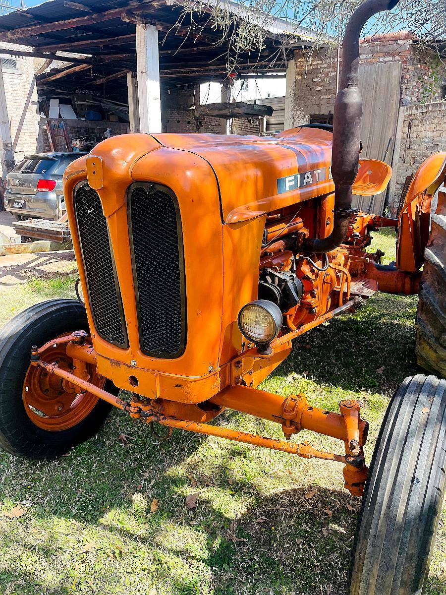 Vendo Tractor Fiat 411r - Año: 2025 - $ 9.500.000 - Agroads