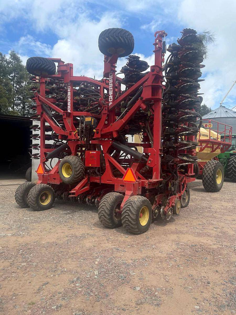 Gherardi G600 43 Lineas a 35 cm AIR Drill - Año: 2016 - Agroads