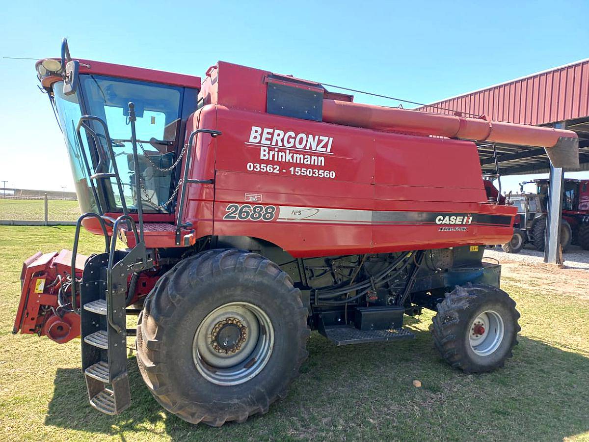 Cosechadora Case IH 2688 - Año: 2011 - u$s 250.000 - Agroads