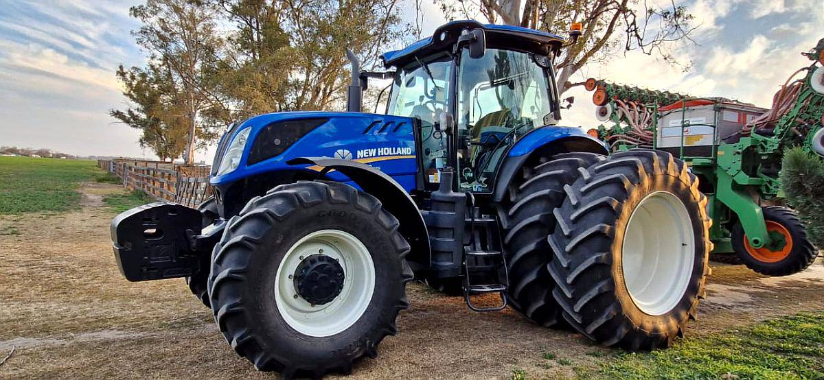 Tractor New Holland T7245, Mod 2021, 6500 HS, Piloto - Agroads