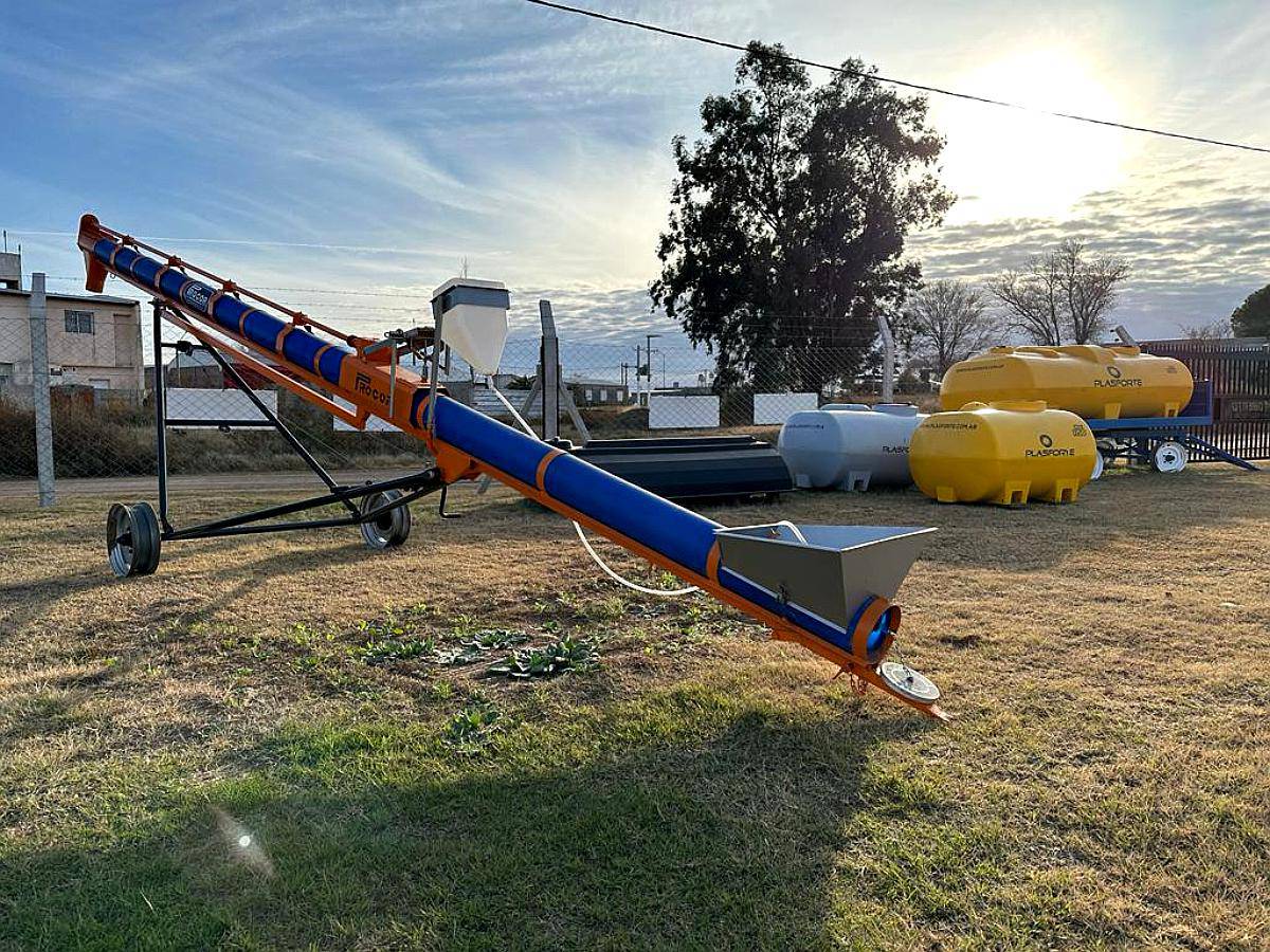 Chimango Procor Transportable de 8 Mts con Motor - Agroads