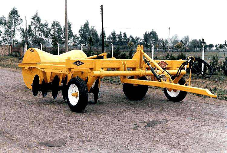 Arado Tapiador (taipero) Pesce - Año: 2019 - Agroads