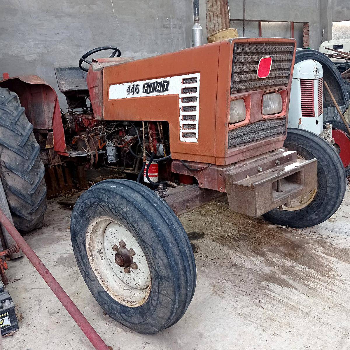 Tractor Fiat 446 - 50 HP - Año: 1992 - u$s 15.000 - Agroads