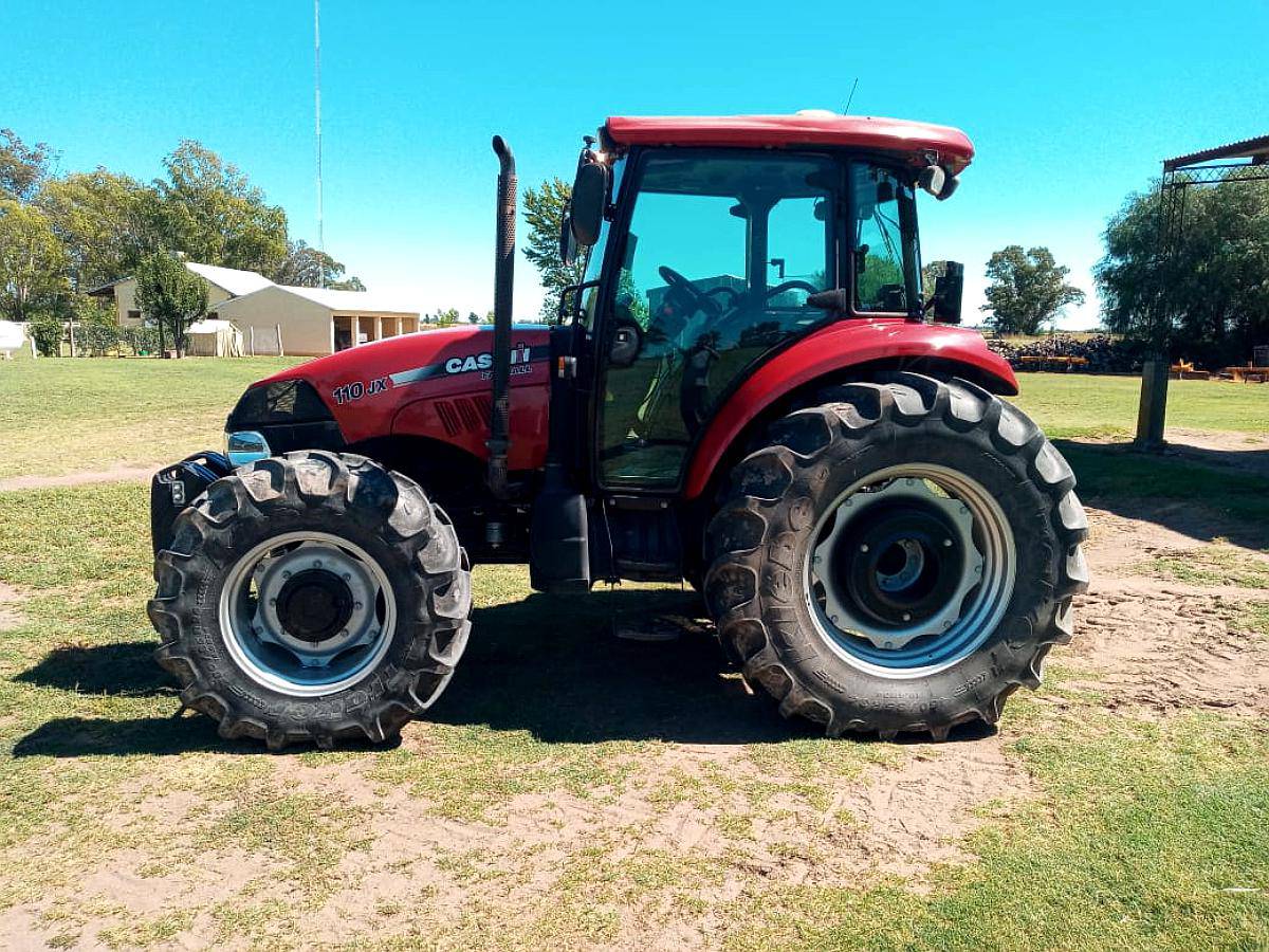 Case Farmall 110 JX Doble Traccion - Año: 2019 - Agroads